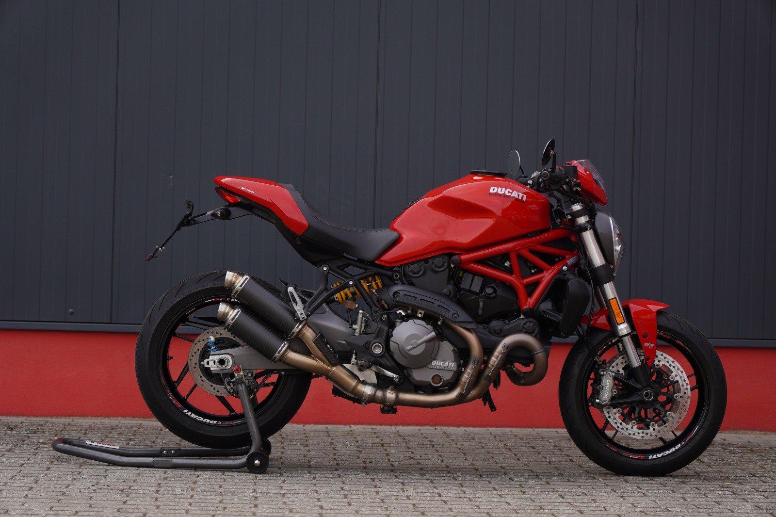 Ducati Monster Forum