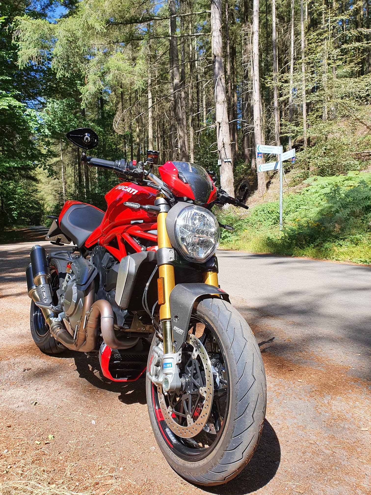 Monster 1200 S - Bildergalerie - Monstercafe - das Ducati Monster Forum