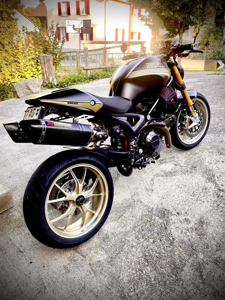 NASTY´s MONSTER ecke ;-) - Optik und Zubehör - Monstercafe - das Ducati ...